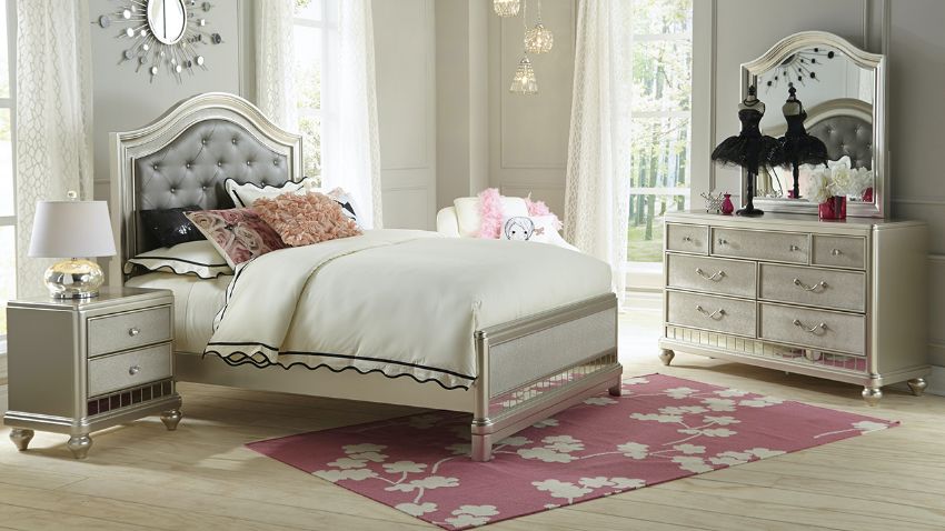 Lil Diva Full Size Panel Bedroom Set - Silver | Home Furniture Plus ...